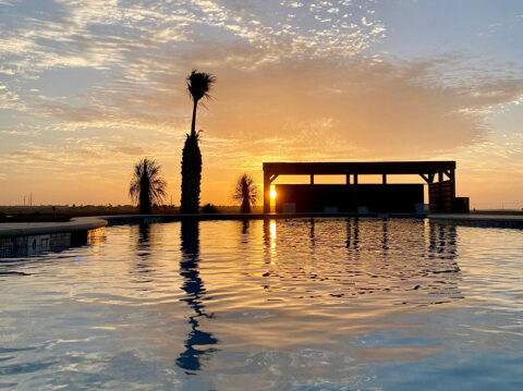 Resort Gallery - Lively Beach