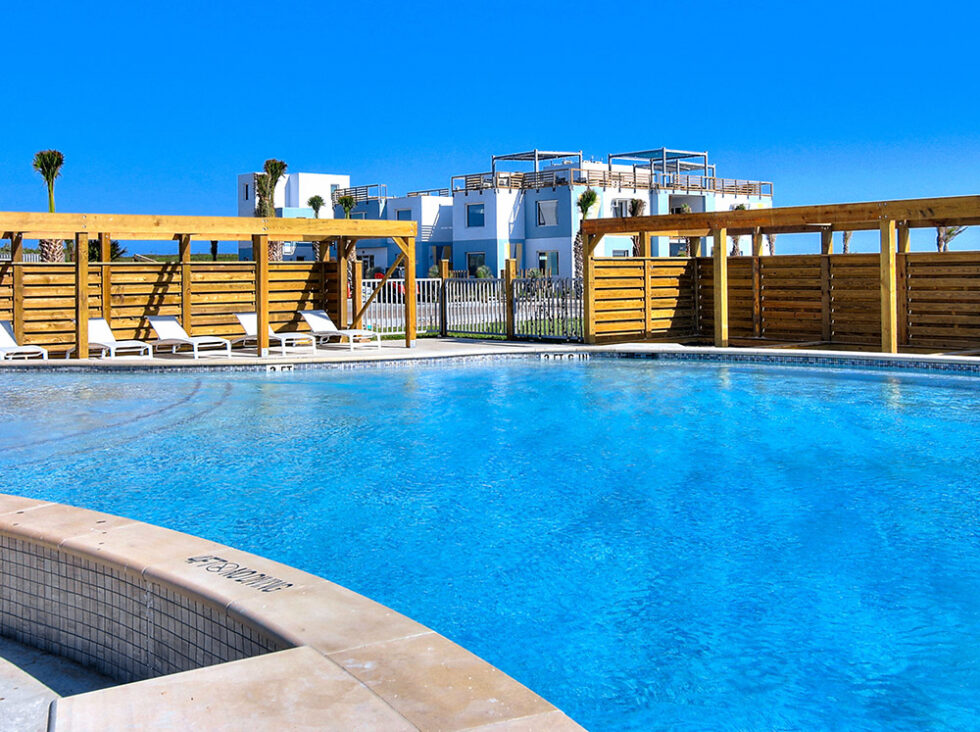 Resort Gallery - Lively Beach