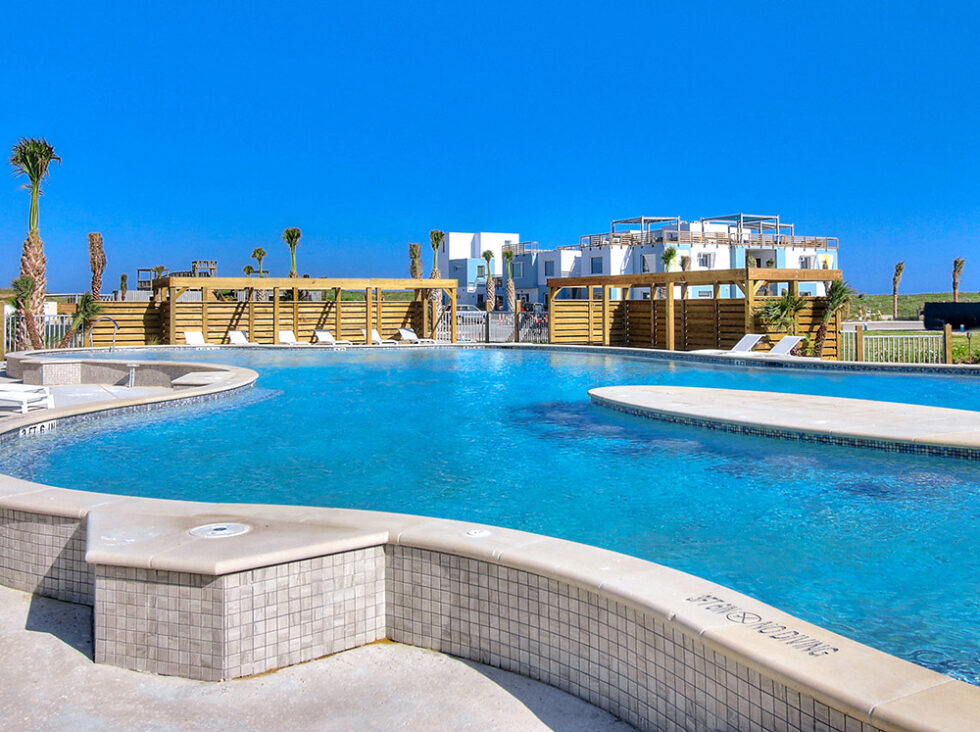 Resort Gallery - Lively Beach