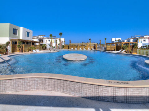 Resort Gallery - Lively Beach