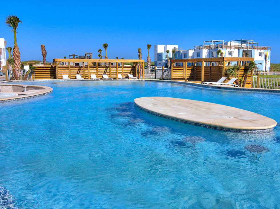 Resort Gallery - Lively Beach