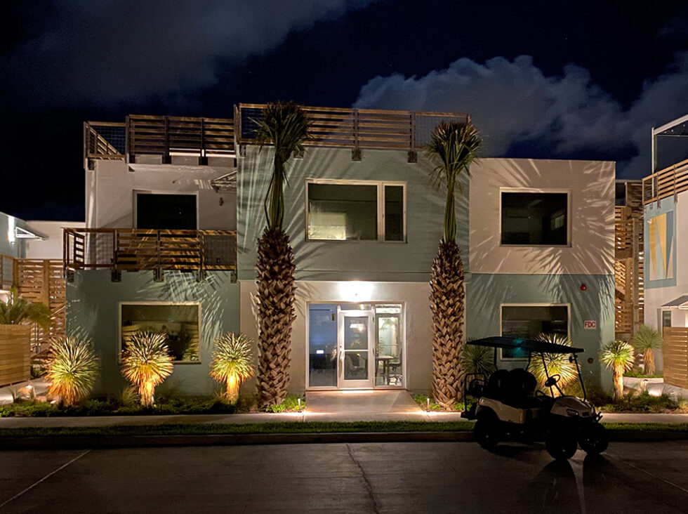 Resort Gallery - Lively Beach